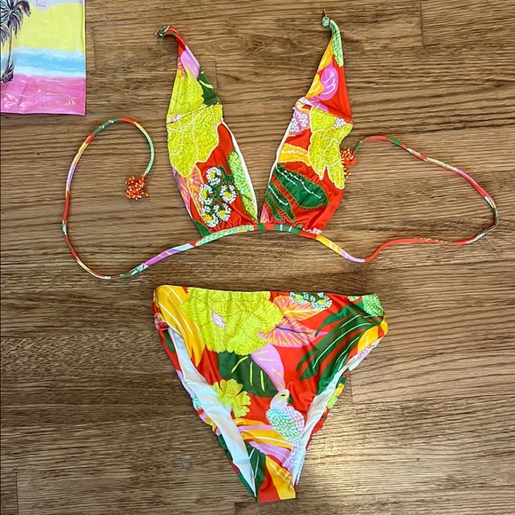 FARM Rio | Swim | New Farm Rio Colorful Floral Bikini Set Small Top ...